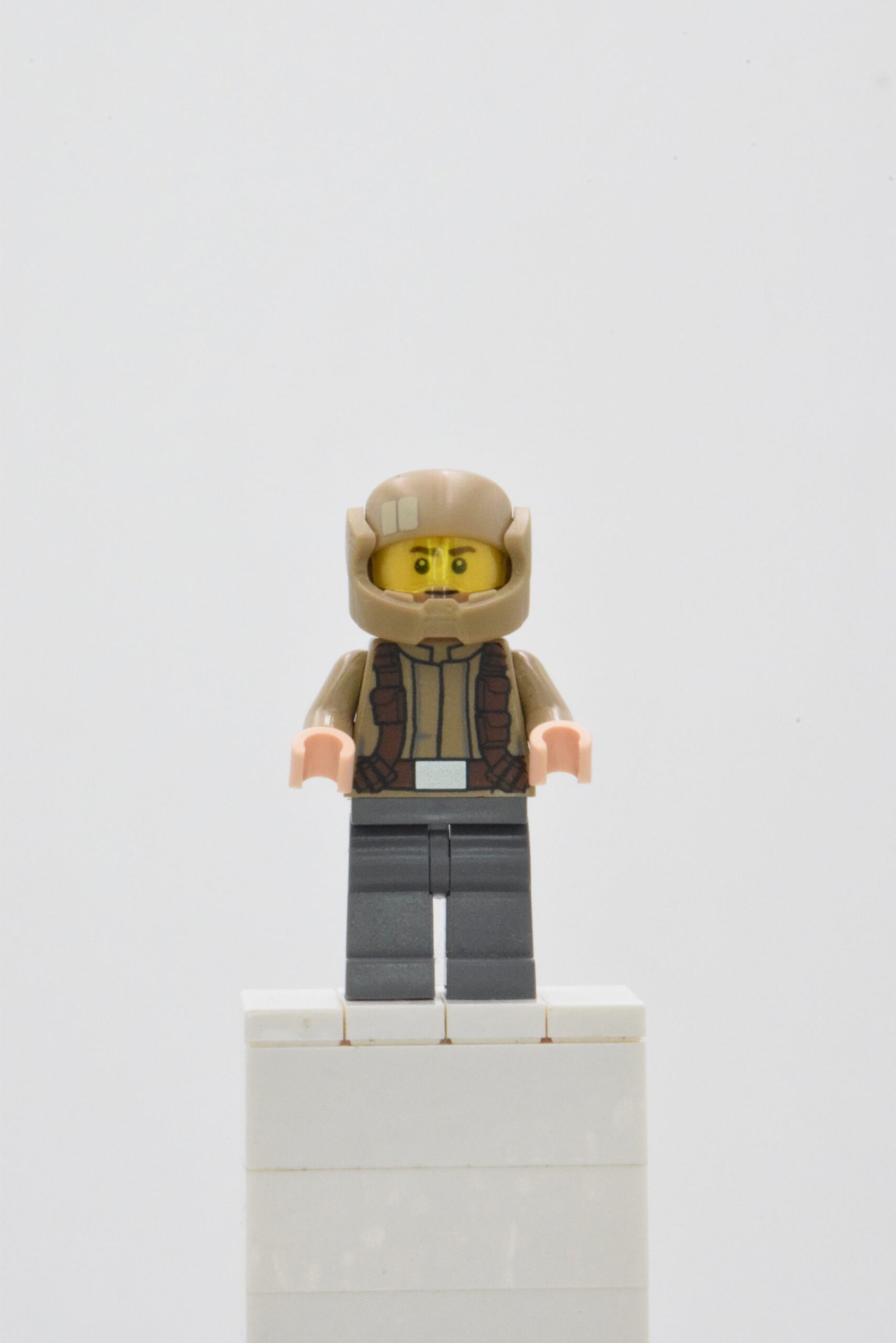 sw0720 LEGO Star Wars - Resistance Trooper | BrickPlus